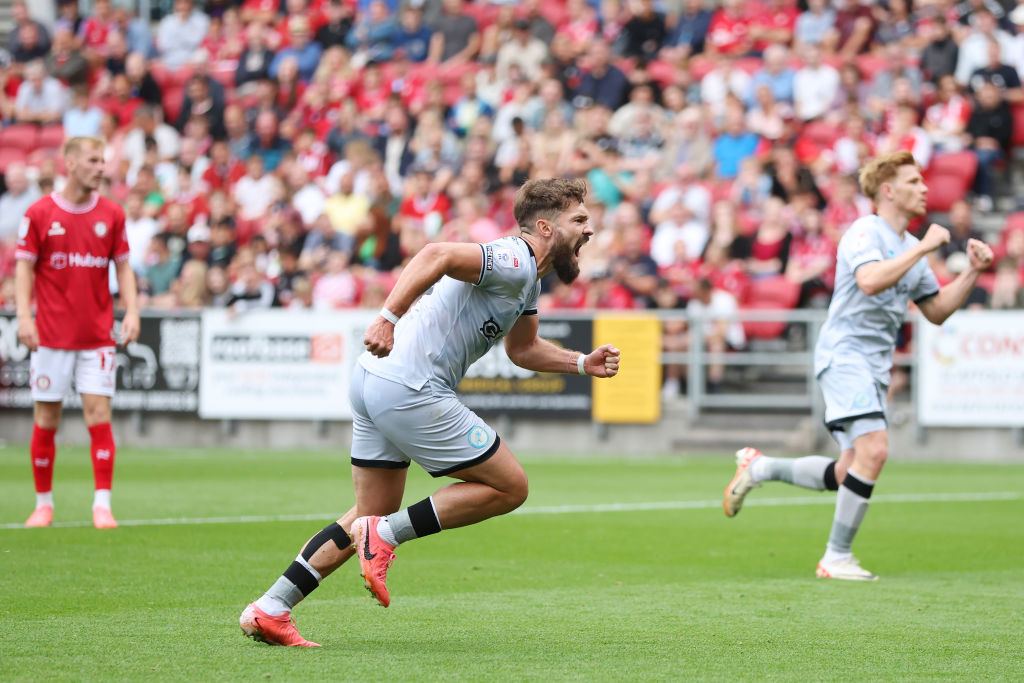 Millwall striker suffers 'bad' injury blow amid lingering Wrexham ...