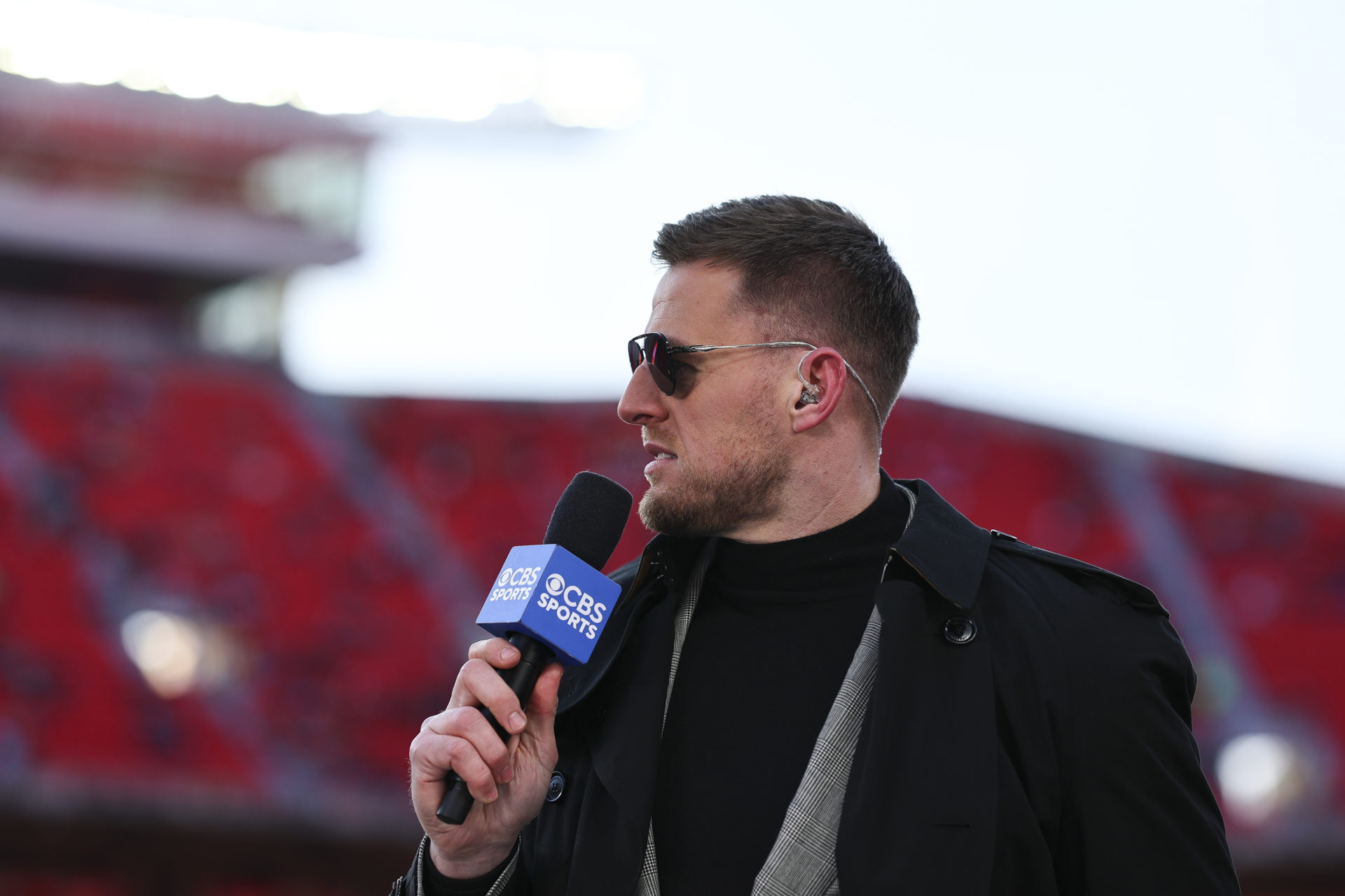 J.J. Watt sends message to Rob McElhenney and Ryan Reynolds after ...