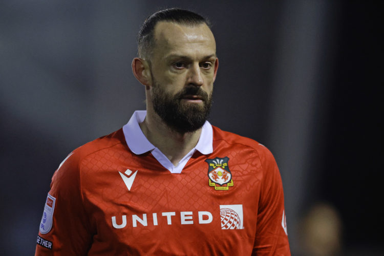 Ex-Wrexham hero Steven Fletcher in talks over emotional transfer amid ...